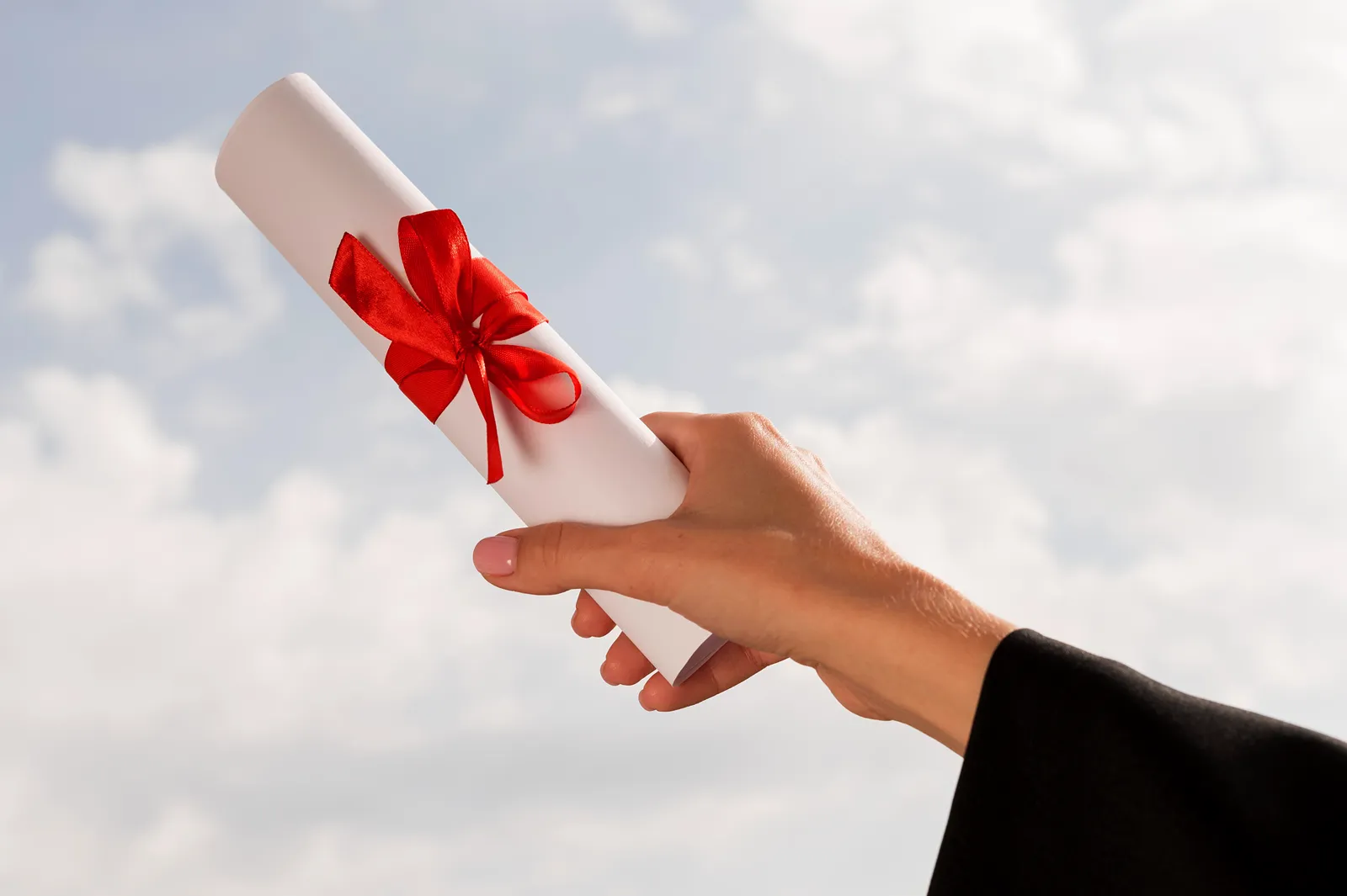 How to Renew Your NISM Certificate Online (2025 Guide) - FinX